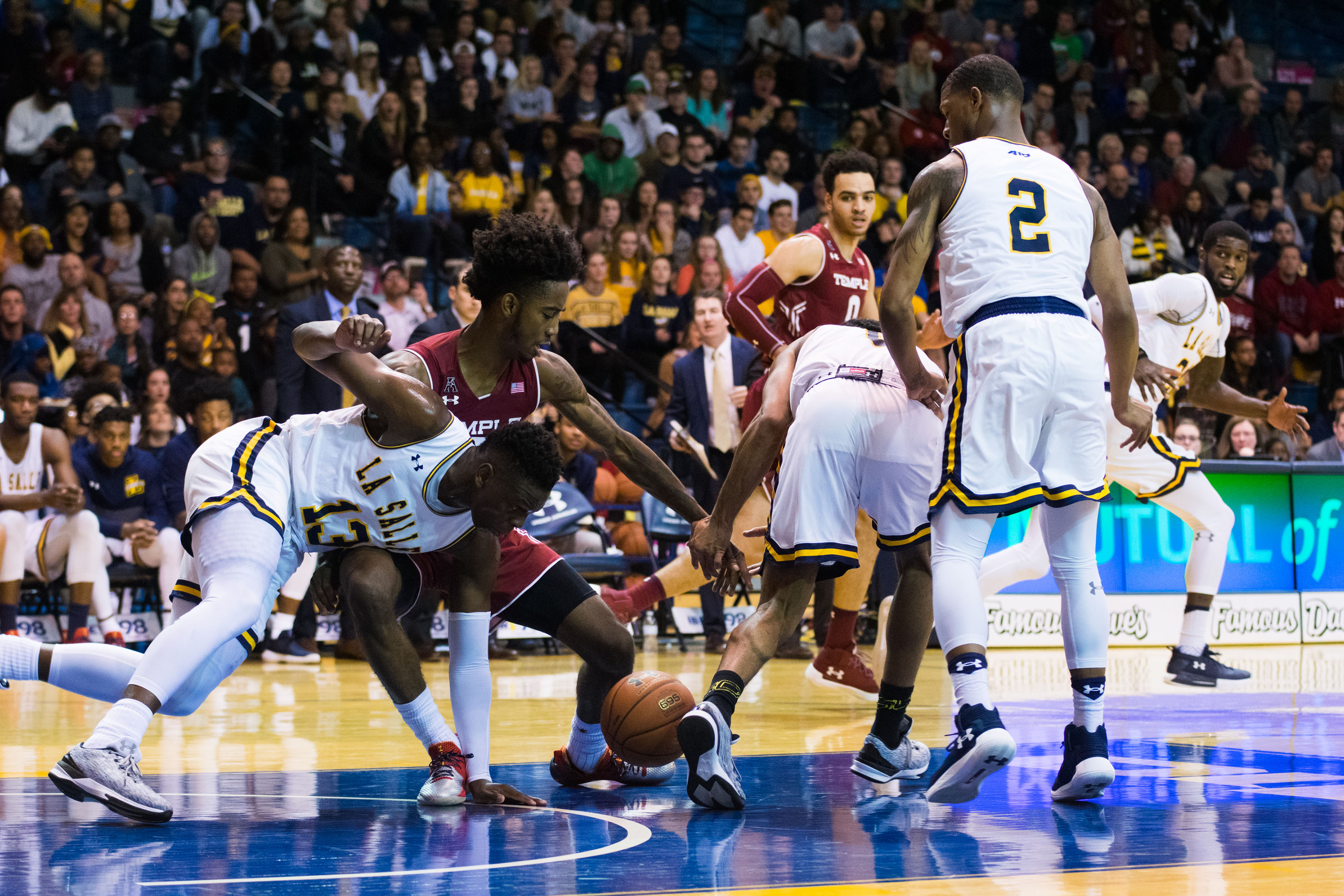 Men’s basketball’s 3-game winning streak ends at La Salle | The Temple News