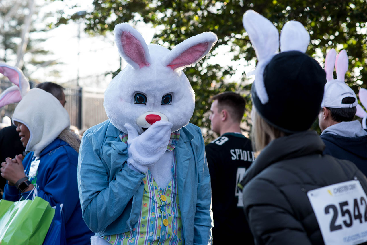 Philadelphians run, play to celebrate religious holidays | The Temple News