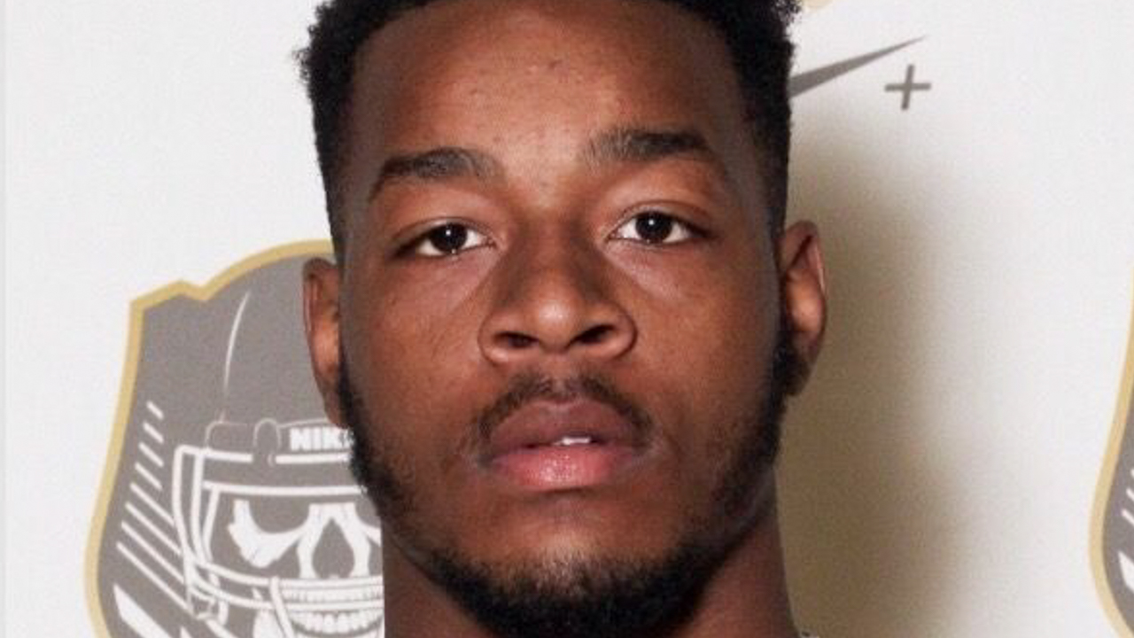 Recruit given home to play football | The Temple News
