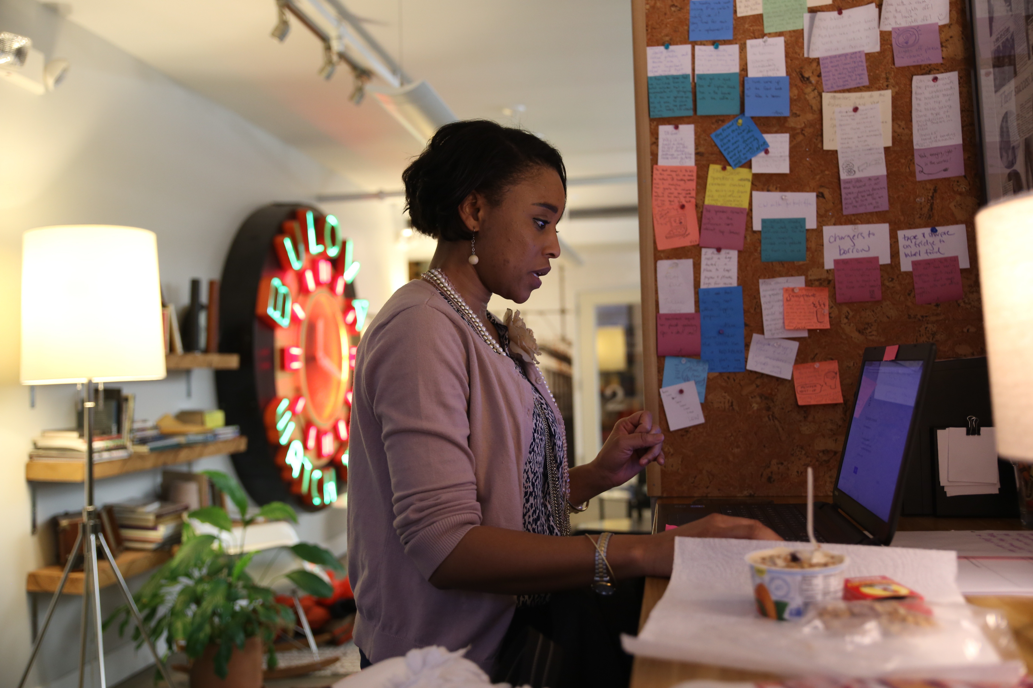 Alumna founded nonprofit to fund artists | The Temple News
