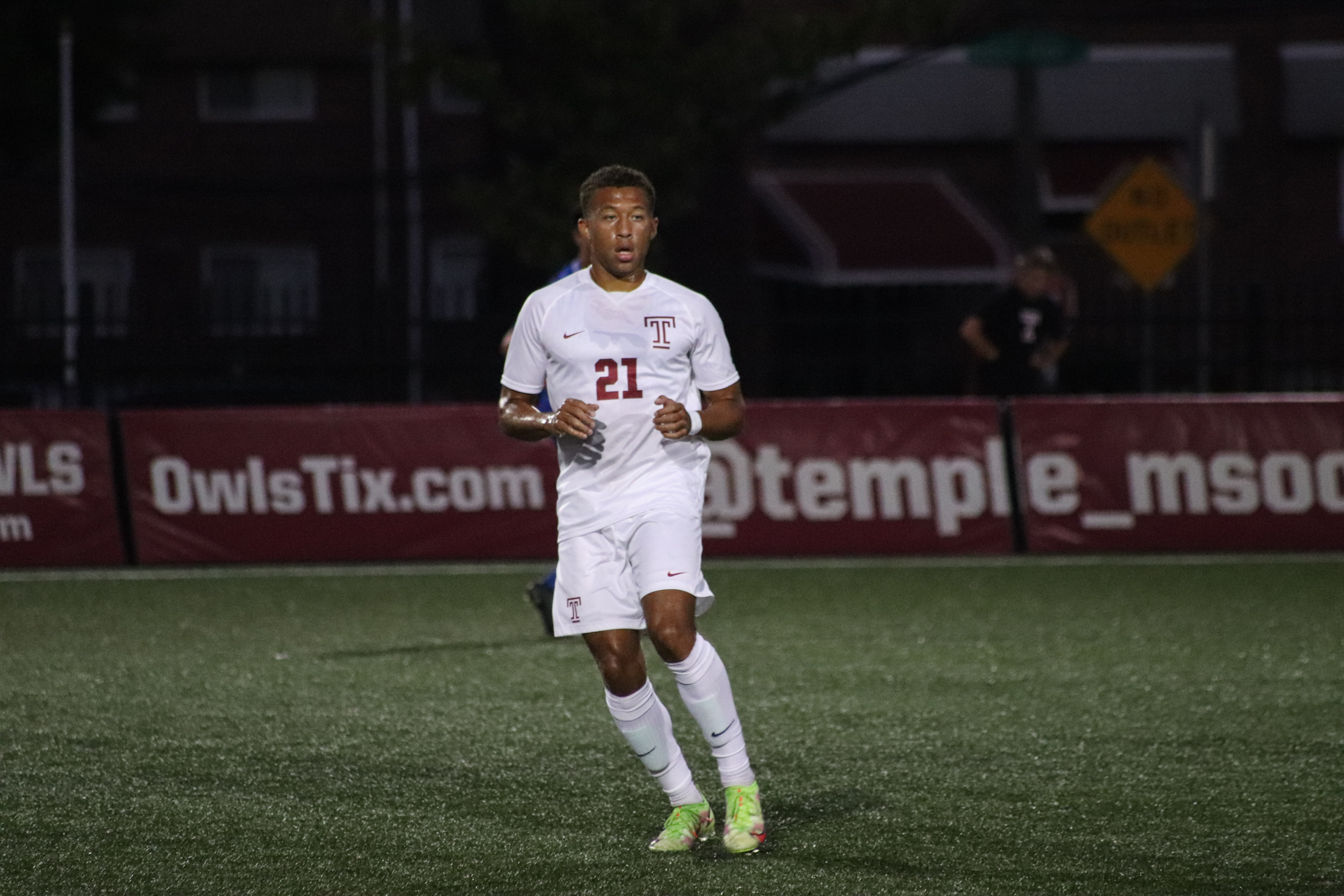 Temple drops their first AAC game of the season | The Temple News