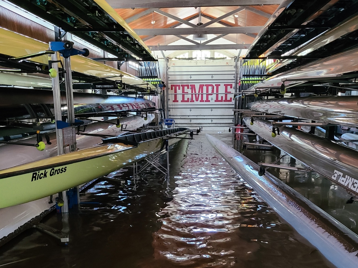 Temple crew awaits for their boathouse return | The Temple News