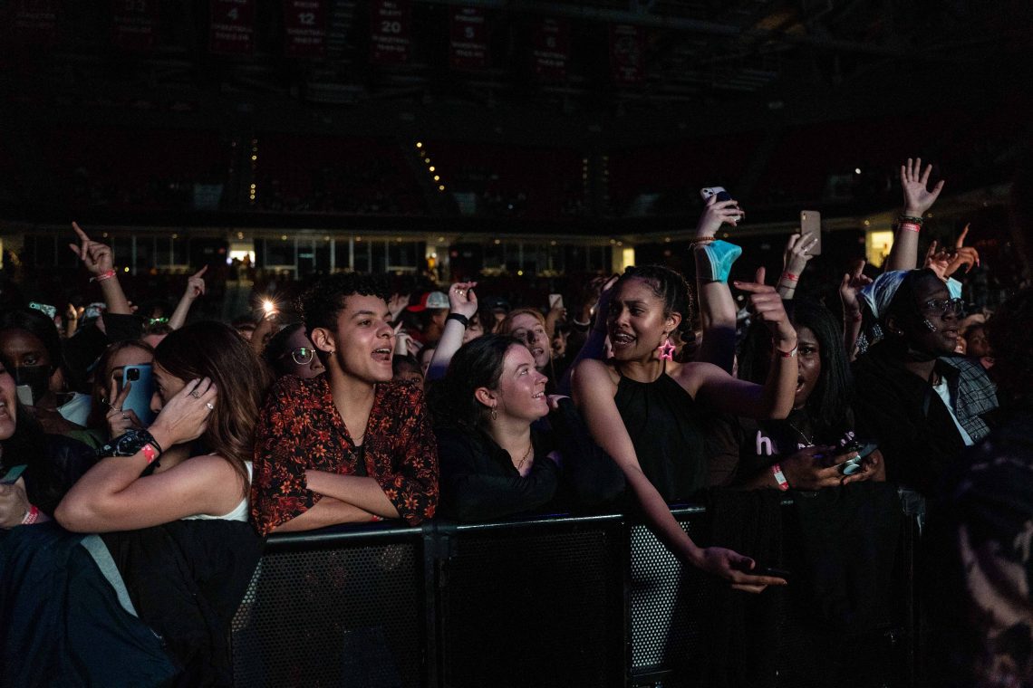 Jack Harlow ignites Liacouras Center crowd at Owlchella | The Temple News