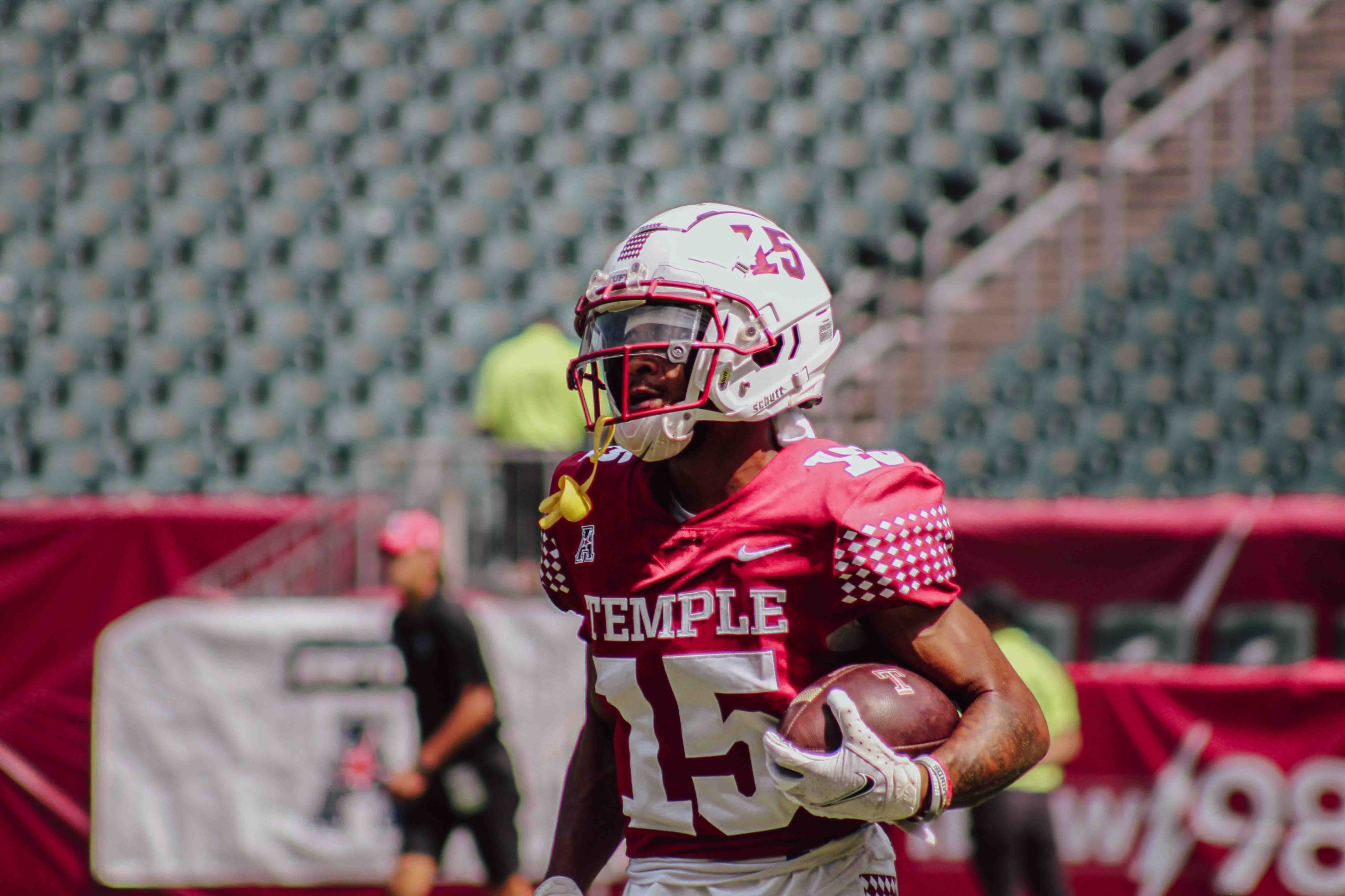 Owls have their wings clipped in comeback effort at Navy | The Temple News