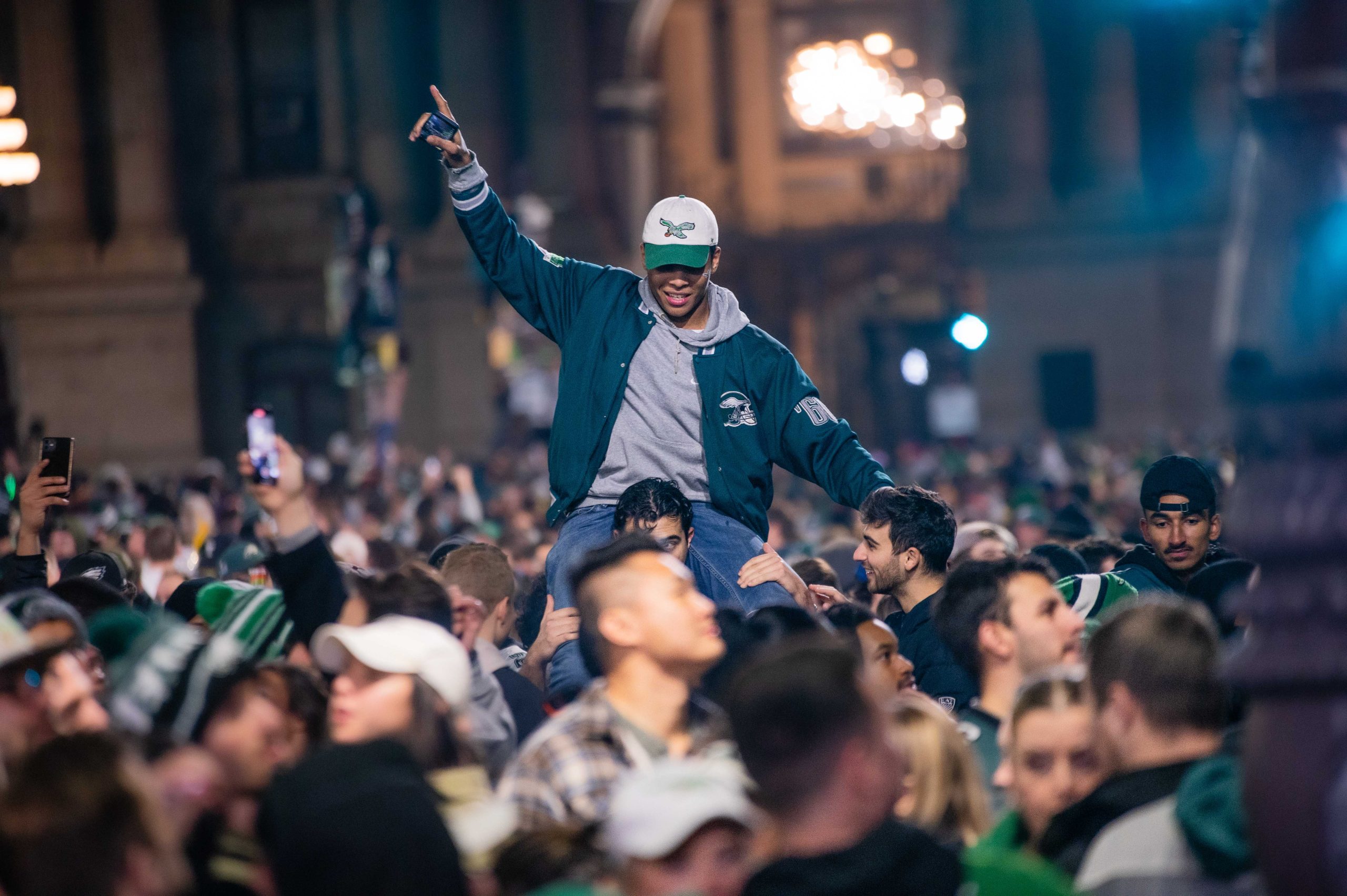 Temple students celebrate as Eagles advance to Super Bowl | The Temple News