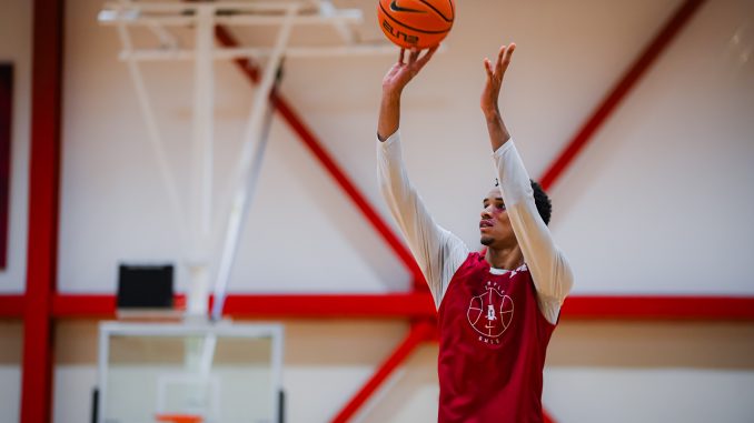 Settle brings March Madness experience to new-look Temple team | The ...