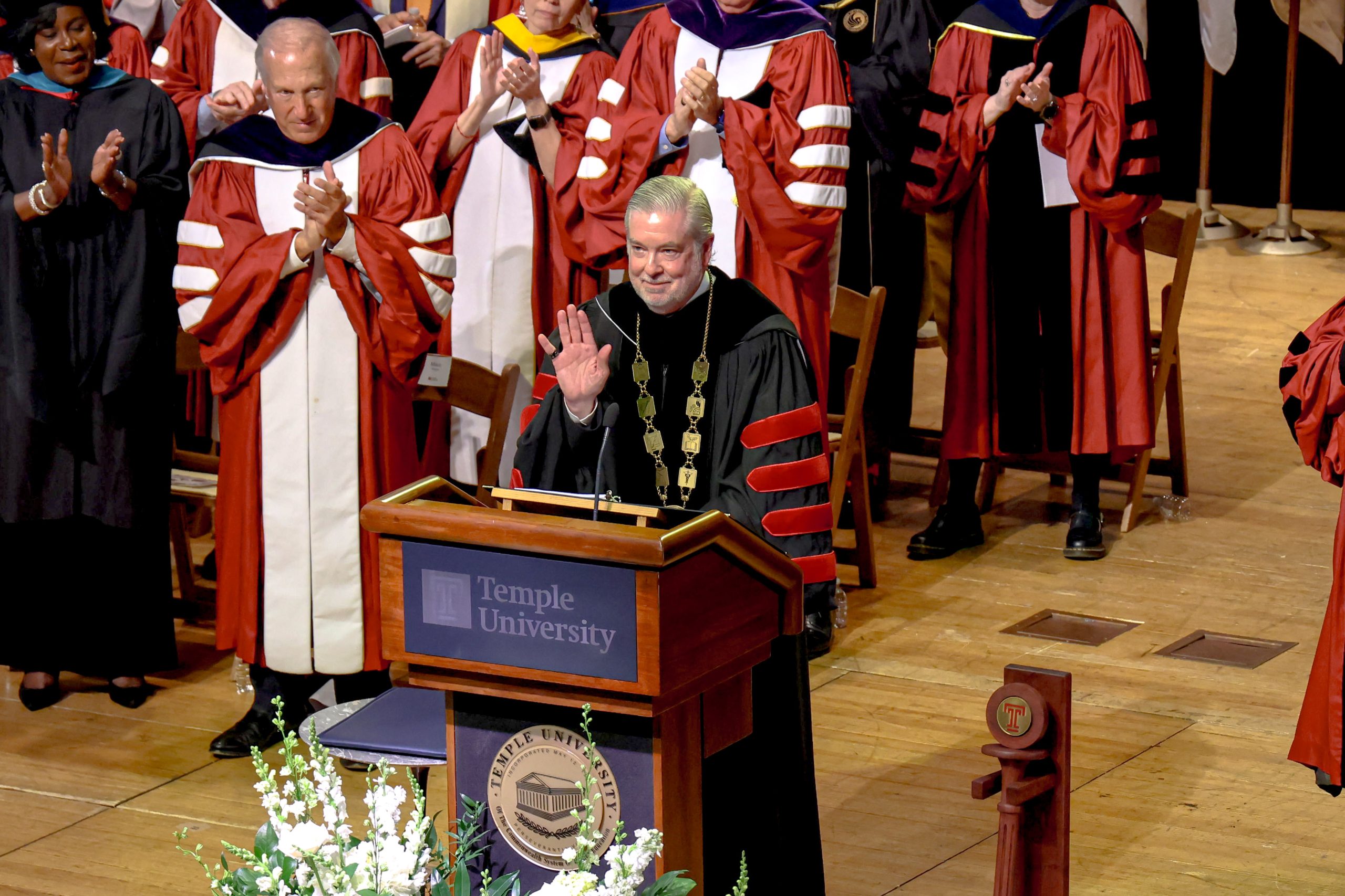 Temple inaugurates John Fry, announces largest donation in school ...