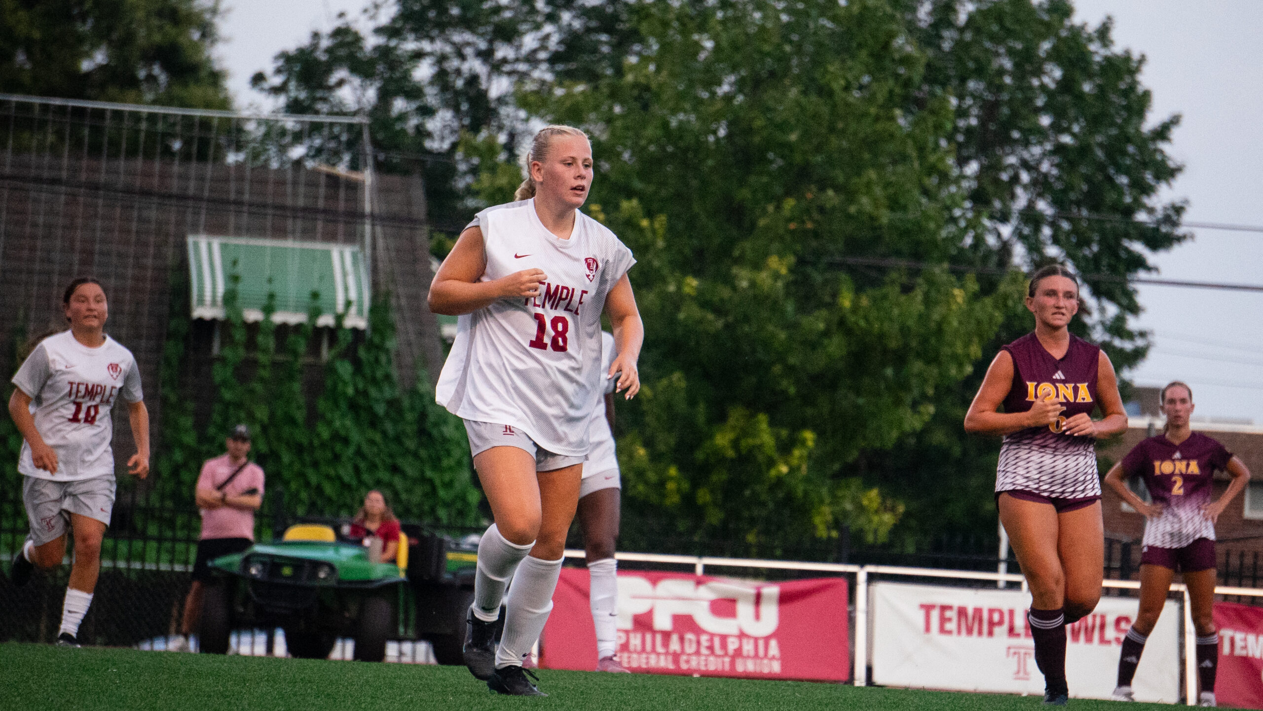 Owls’ road woes continue in loss to Saint Joseph’s | The Temple News