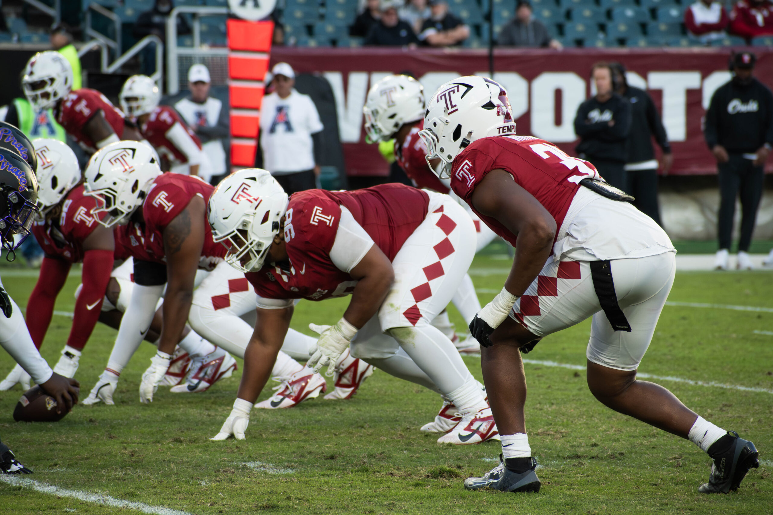 Owls overwhelmed by Pirates | The Temple News