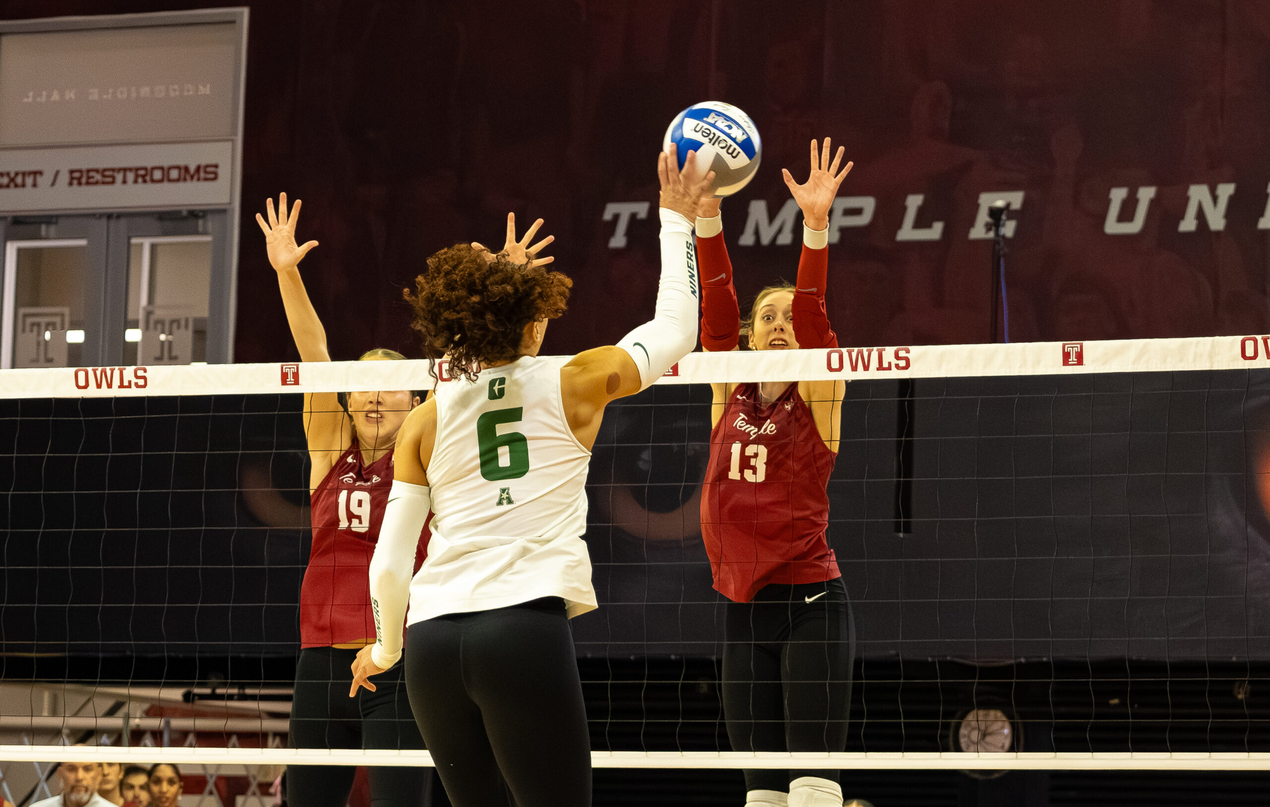 Temple fails to build off fourth set win, lose in five sets | The ...